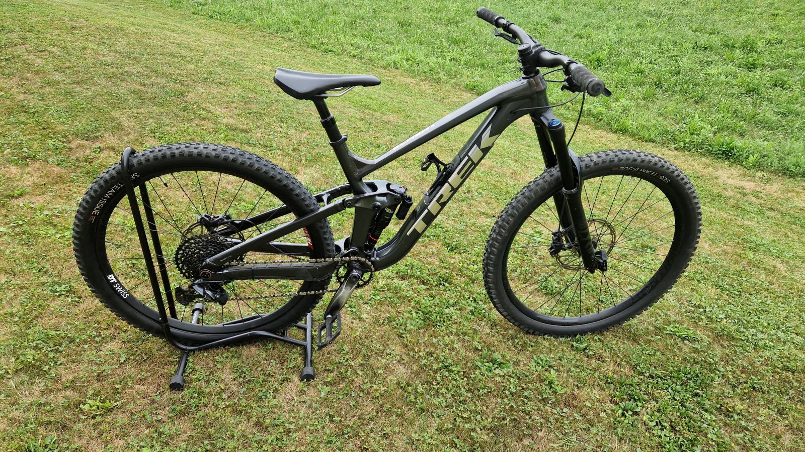 TREK Slash 8 lithium grey 2022 M/L