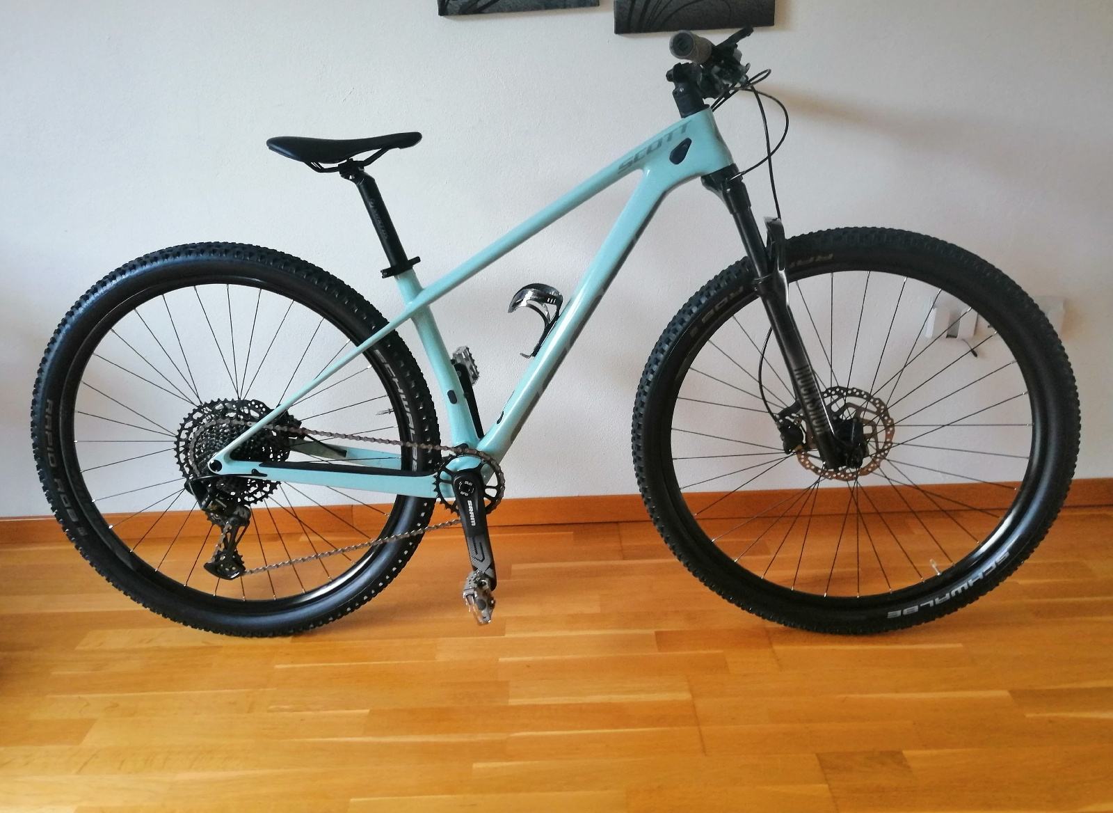 Žensko gorsko kolo Scott Contessa Scale 930 carbon