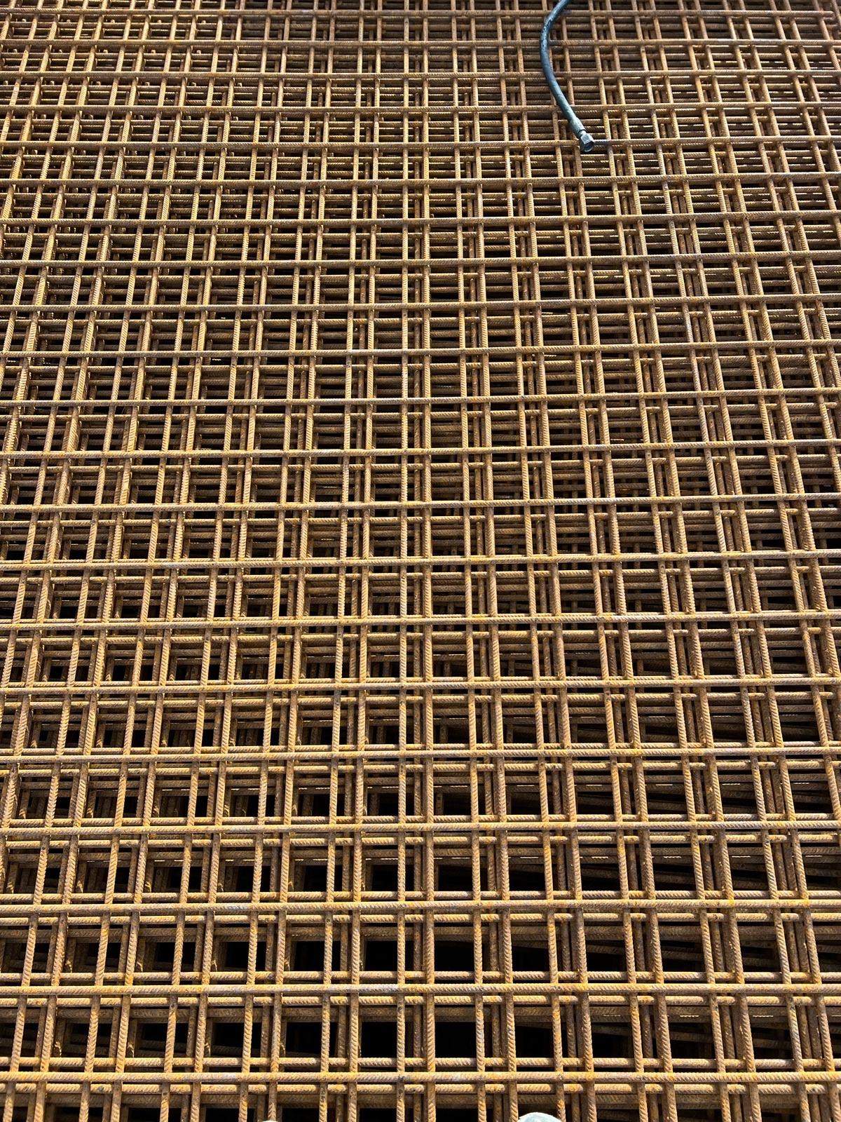 armaturna mreza Q785