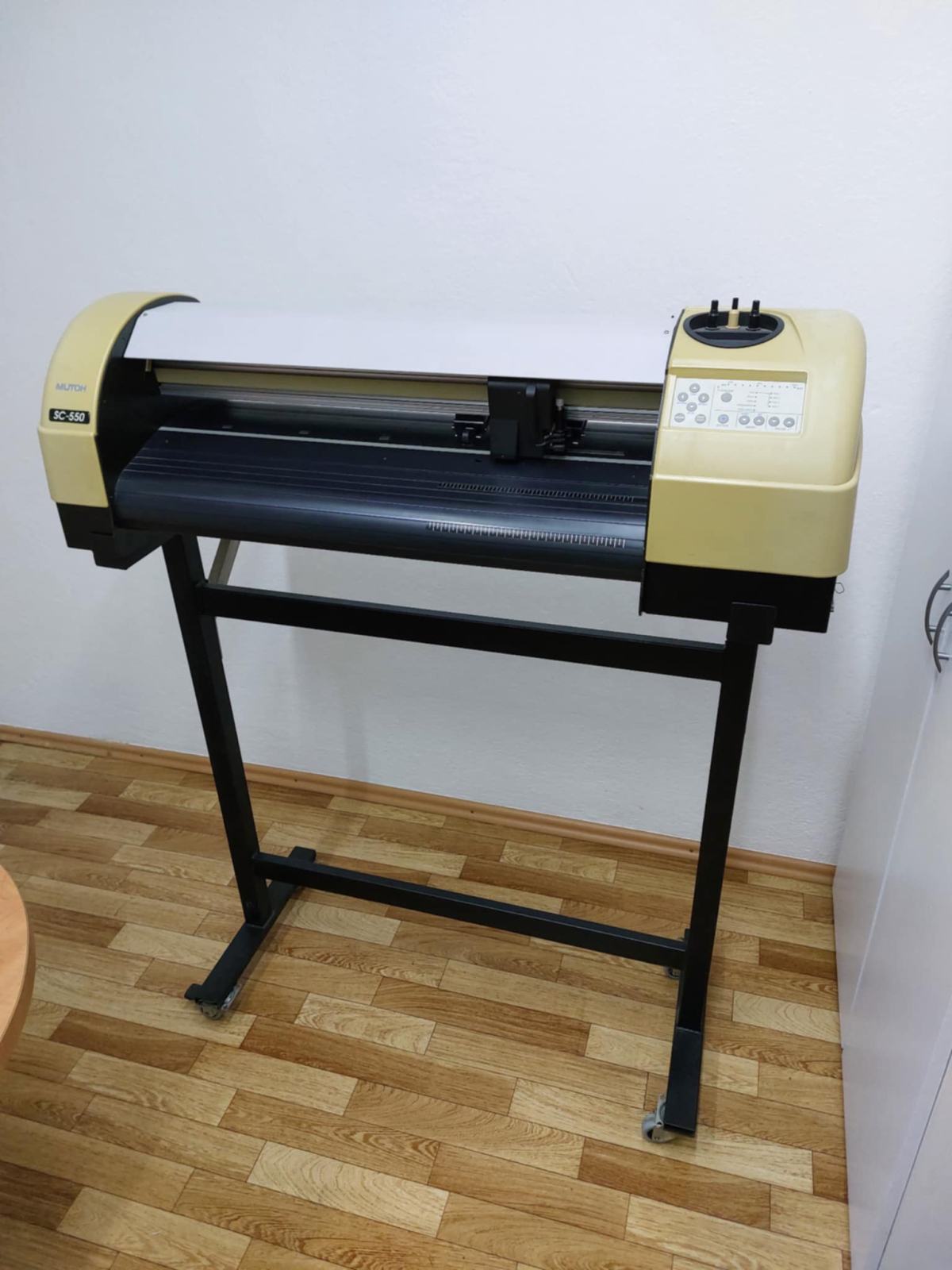 Rezalnik folije / cutter / MUTOH SC-550