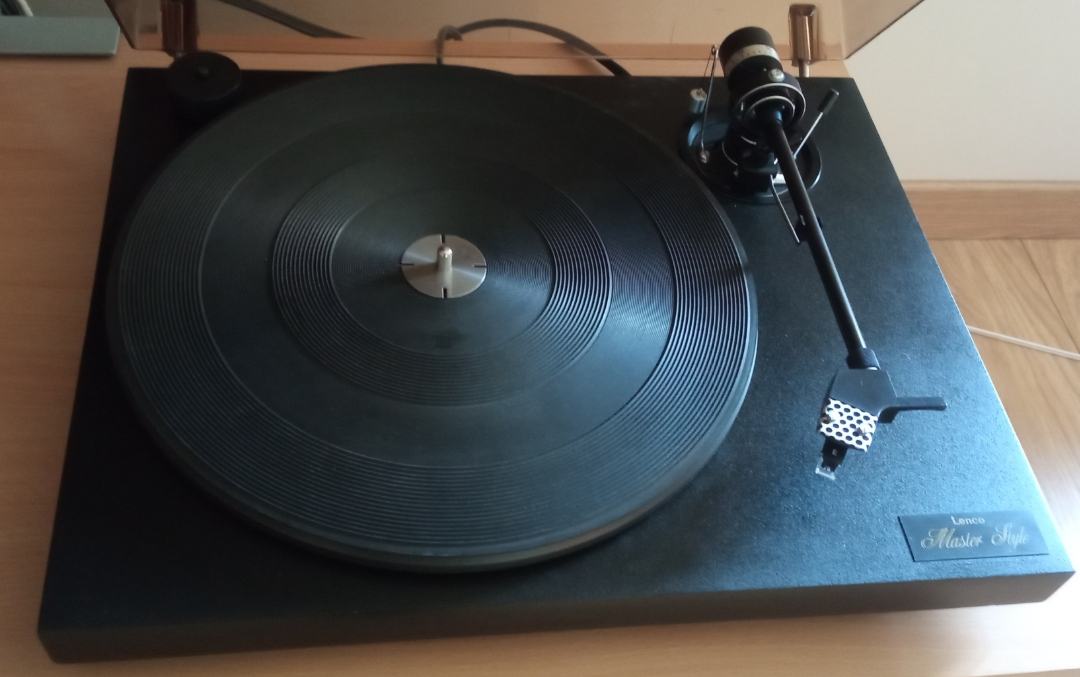 gramafon LENCO L 500