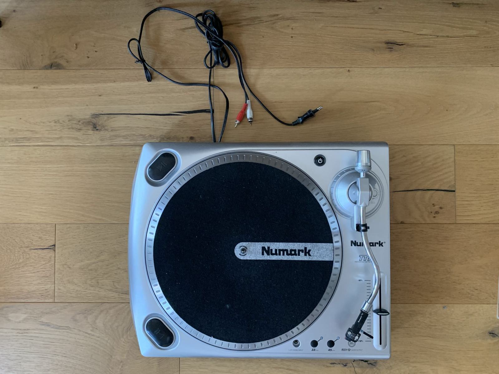 Gramofon Numark TT USB
