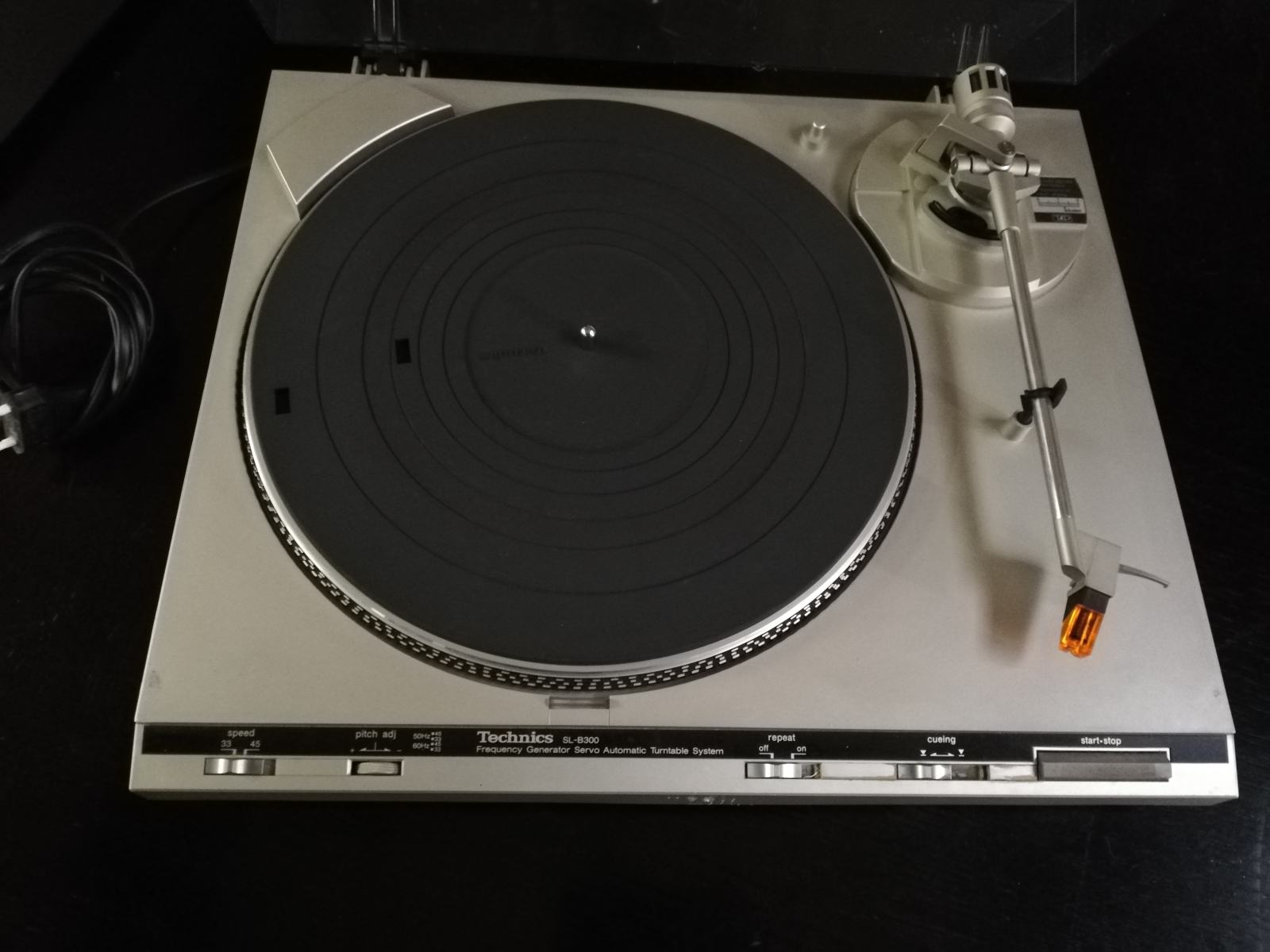 Technics SL-B300 avtomatski gramofon