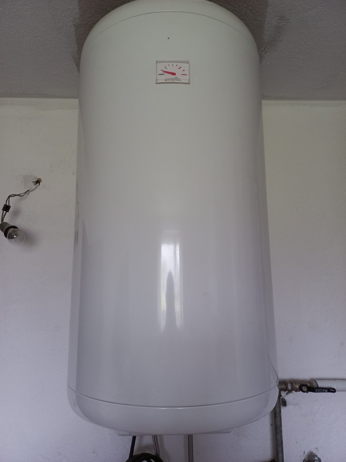 Bojler Gorenje TIKI 100L (v uporabi 2 sezoni 2019/20 maj-sept)