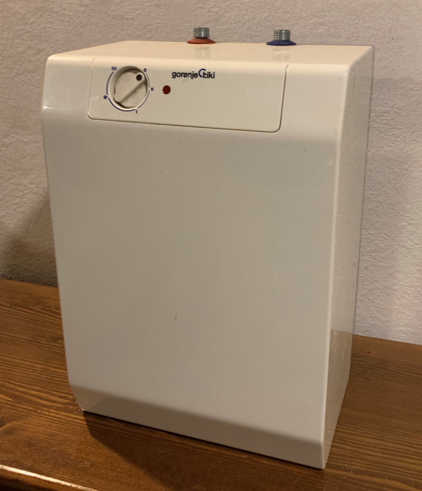Električni grelnik vode Gorenje (TEG10U)