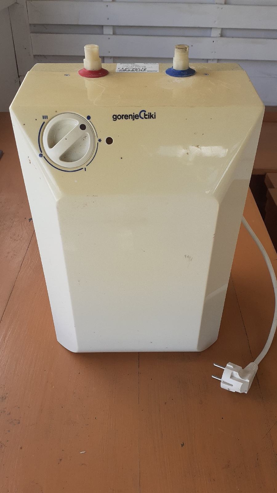 Grelnik vode 5 l.