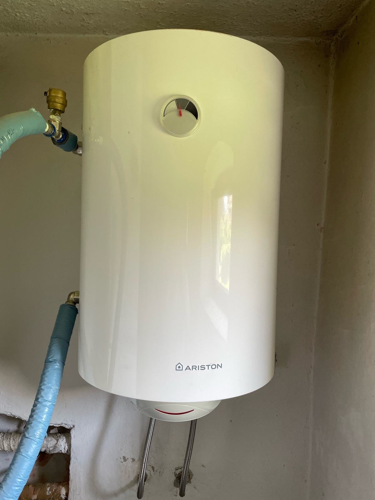 Grelnik vode Ariston 80 litrov