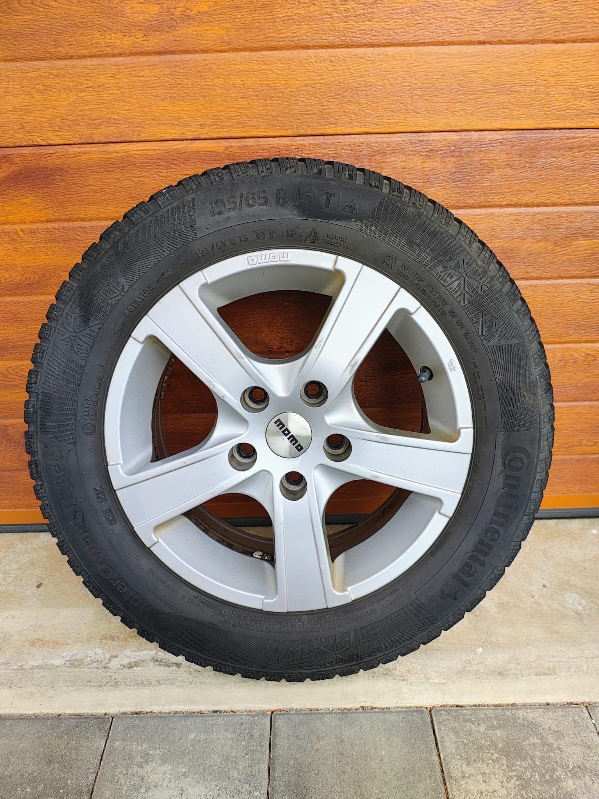 Platišča Momo z zimskimi gumami