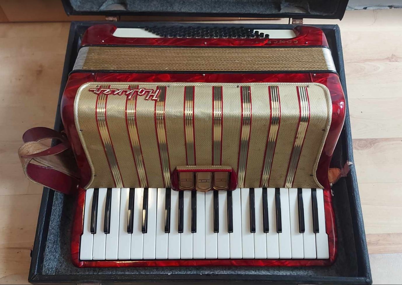 72 BASNA HARMONIKA HOHNER CONCERTO