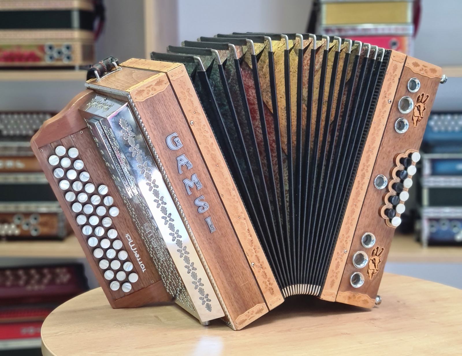 Diatonična harmonika GAMSI CFB 38 Z TOTTER MIDI SISTEMOM