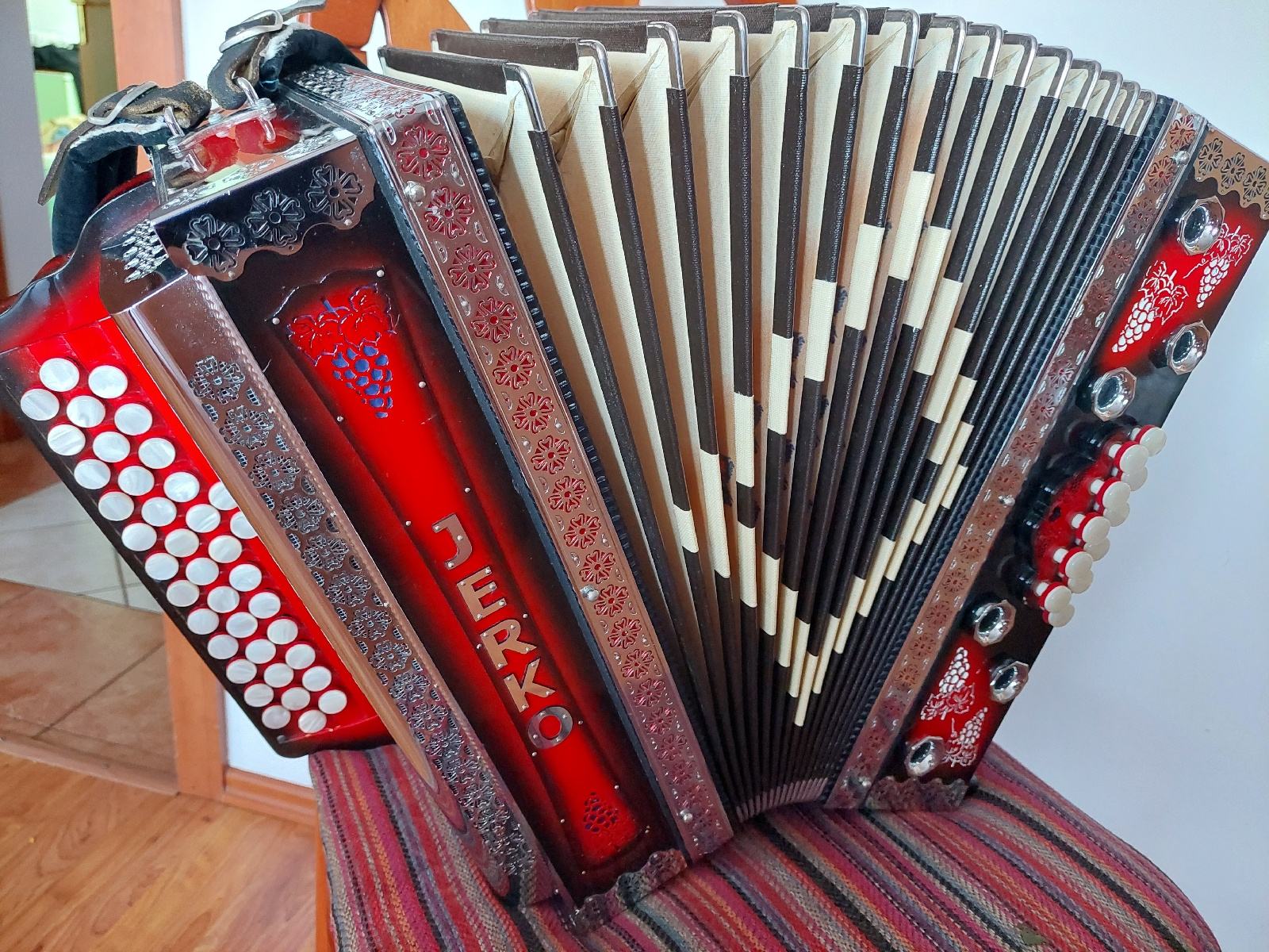 Diatonična harmonika Jerko CFB