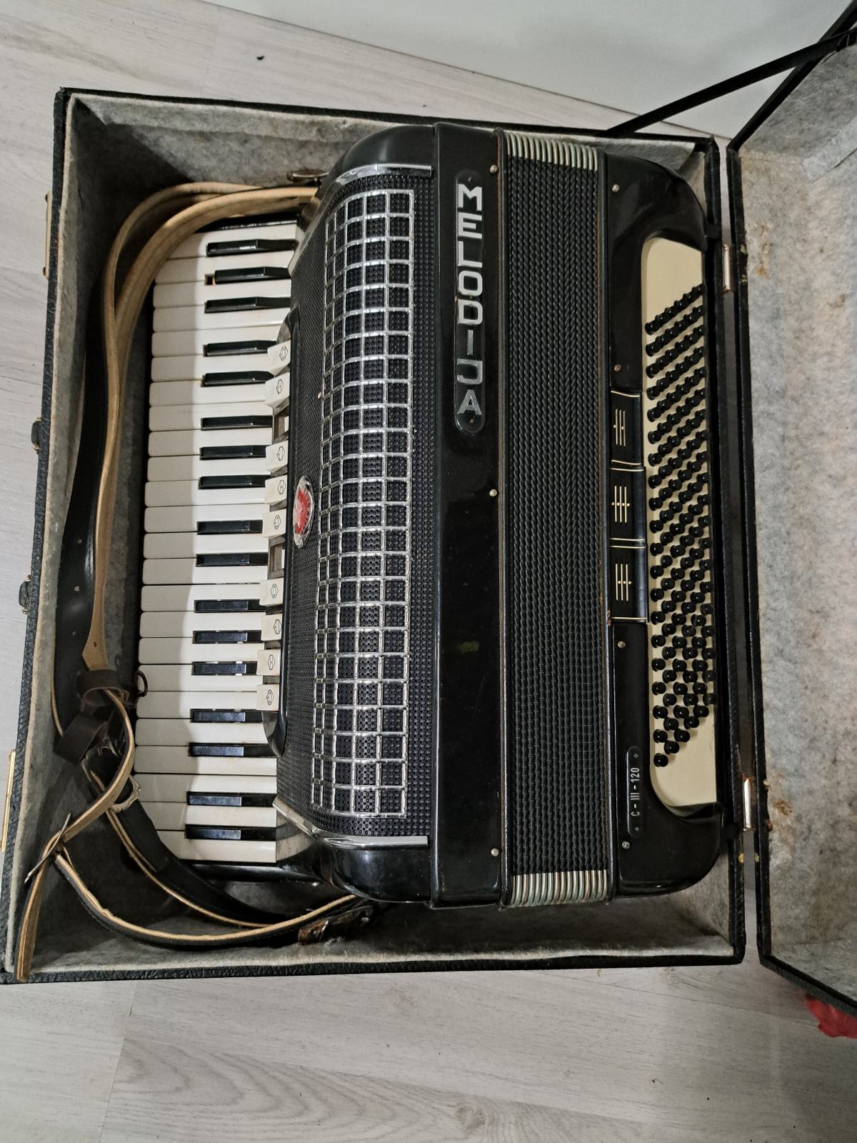 Harmonika Melodija C-3-120