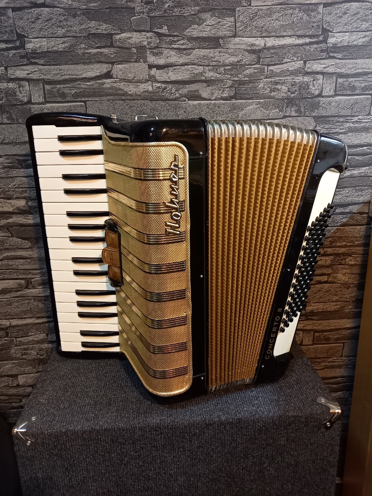 hohner concerto II