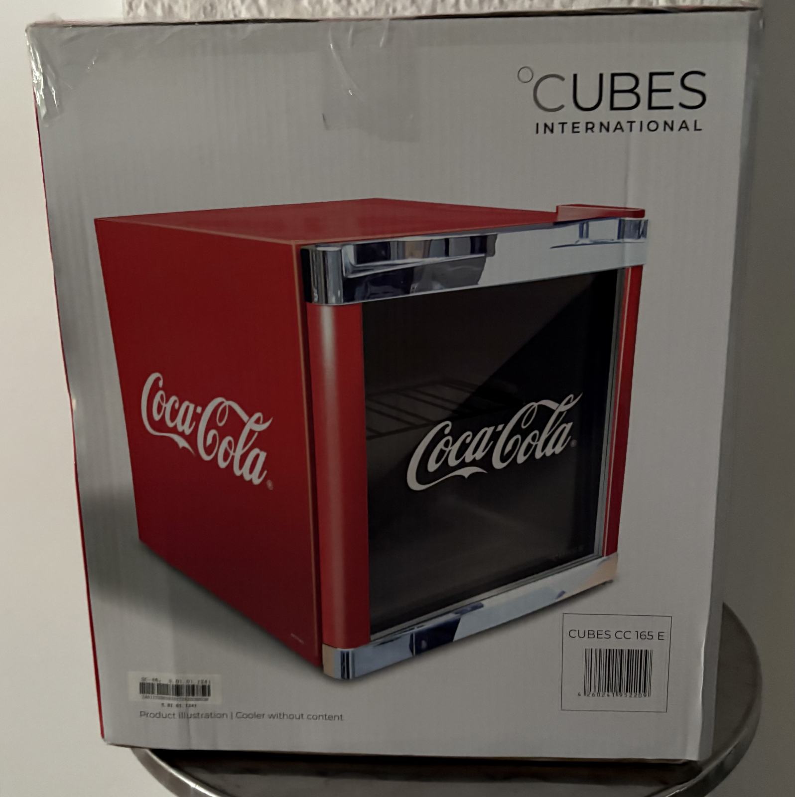 Coca Cola hladilnik za pijačo,nov