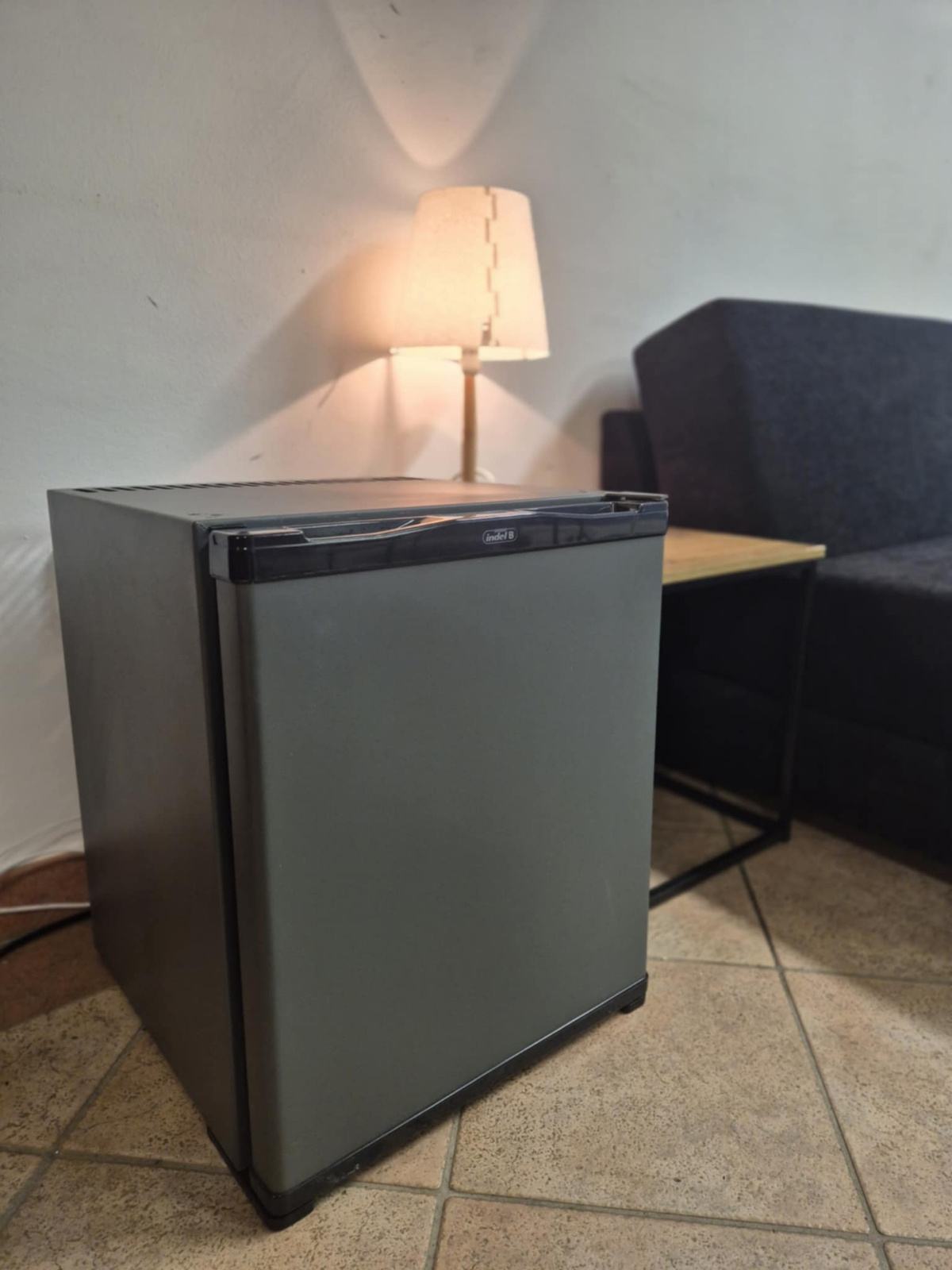 indel B ICEBERG 30 Absorption - mini hladilnik