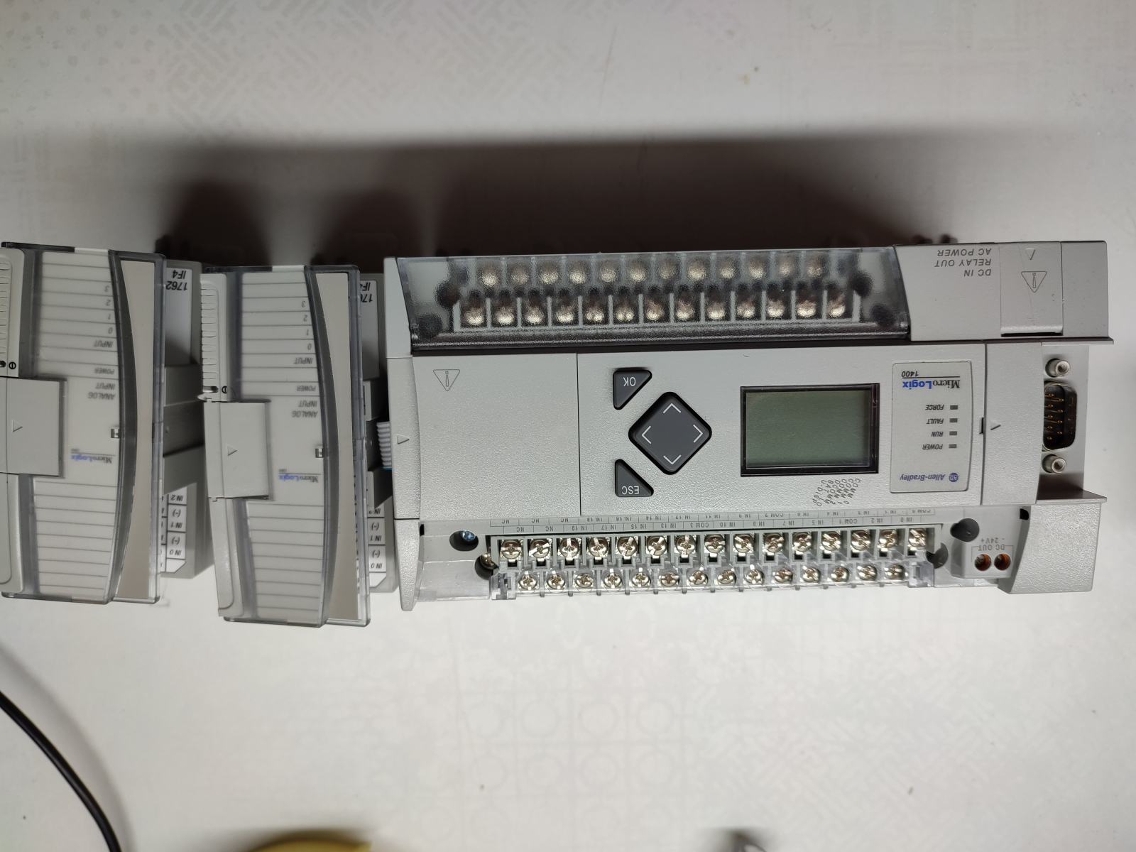 AB Allen Bradley micrologix 1400