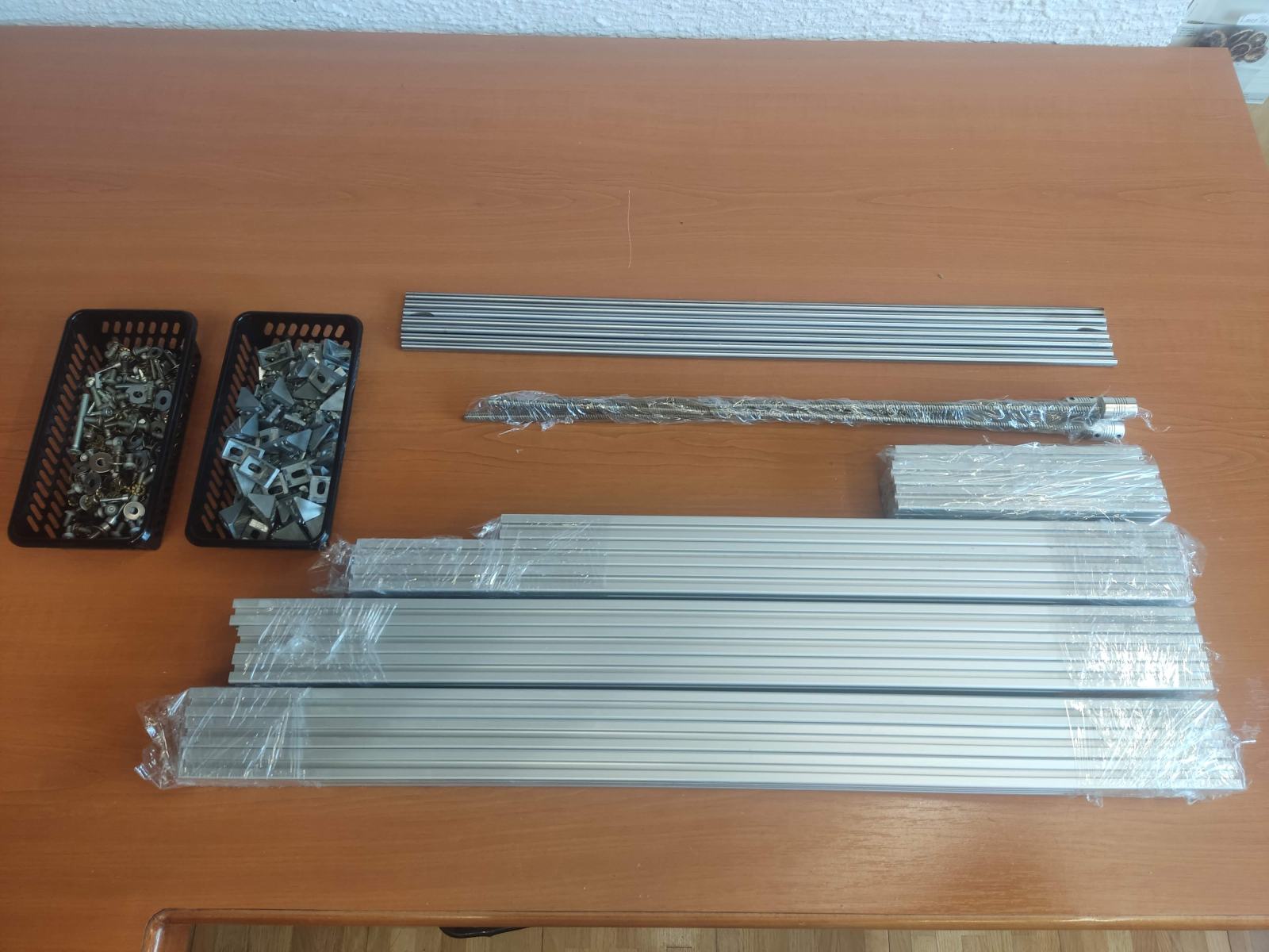 Alu profili, spojni elementi, trap.vretena, kaljene palice
