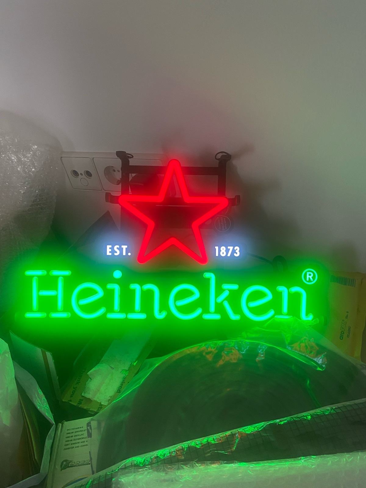 Heineken svetlobni napis LED NEON NOV