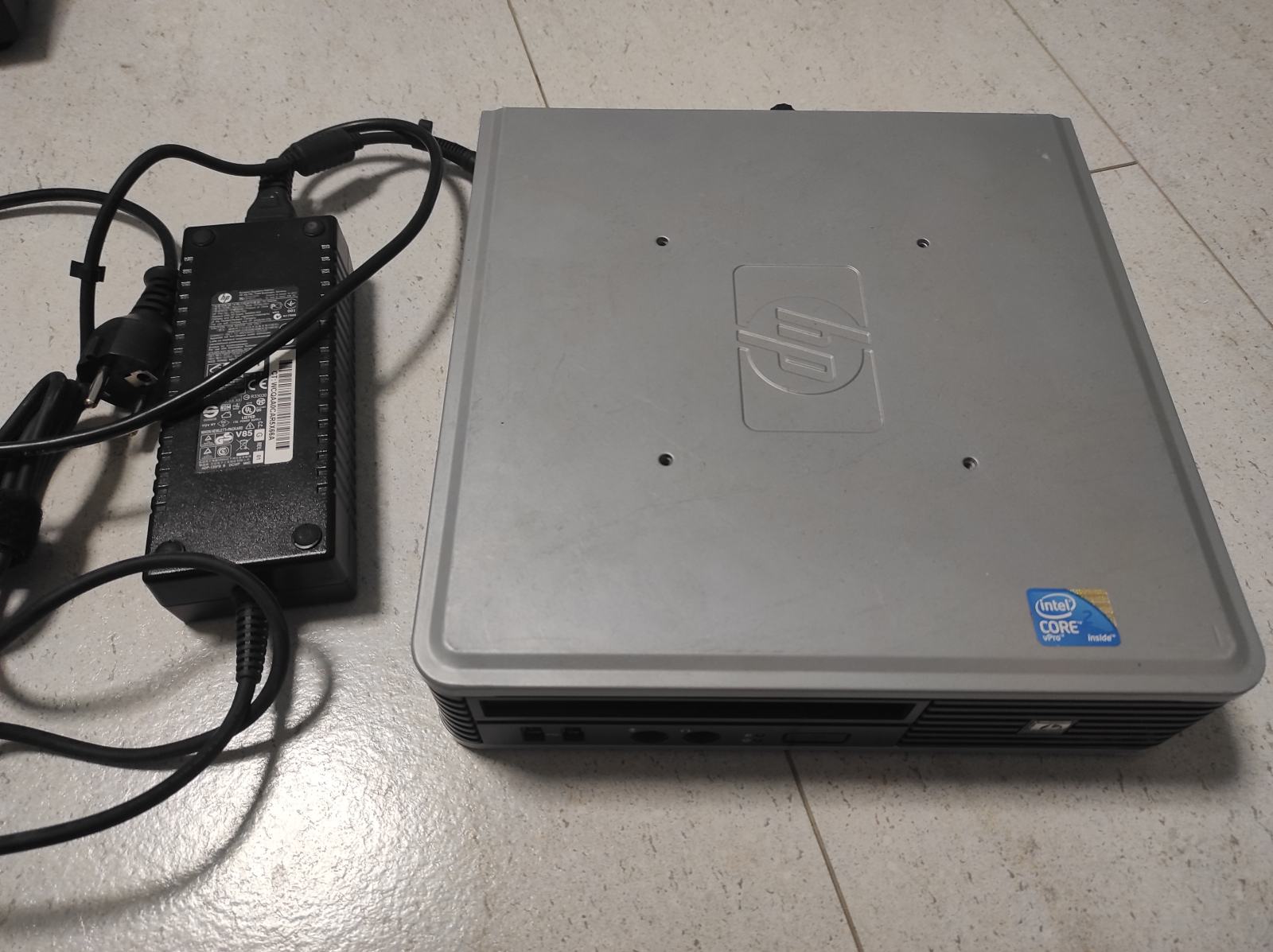 HP Compaq dc7900 Ultra-Slim Desktop