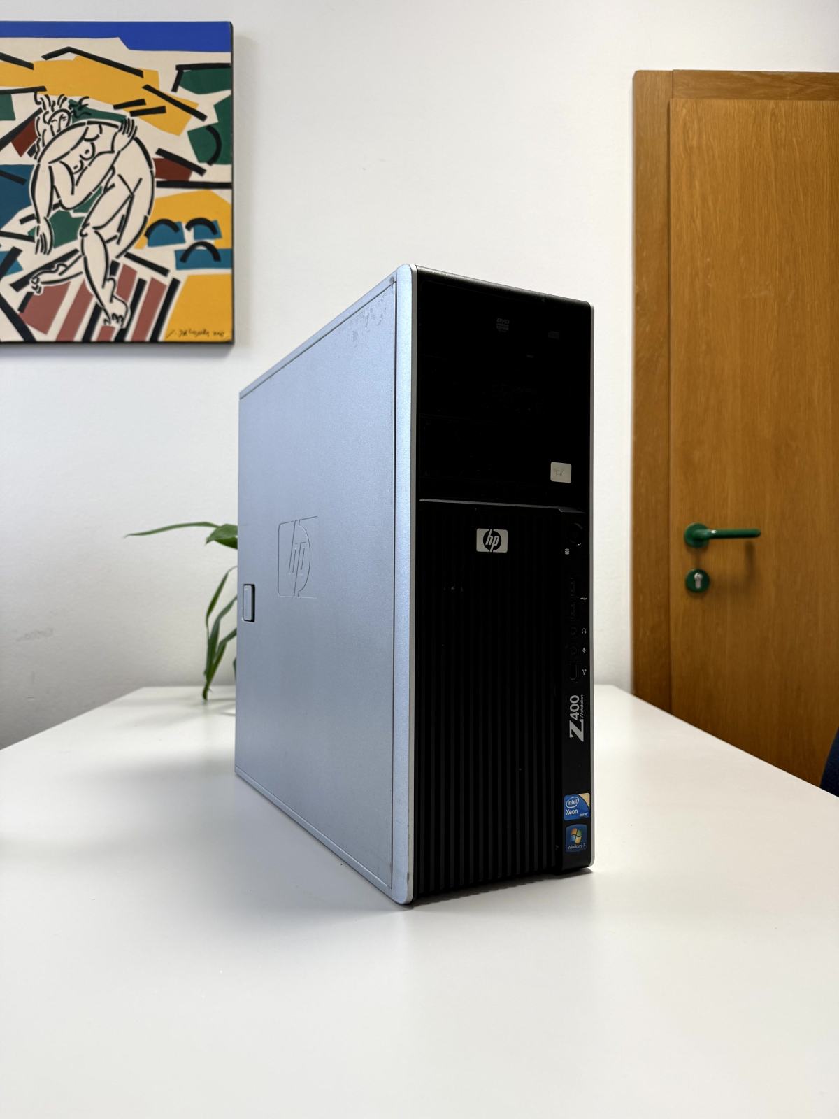 HP Z400 Workstation | Xeon | 12GB RAM | Nvidia Quadro
