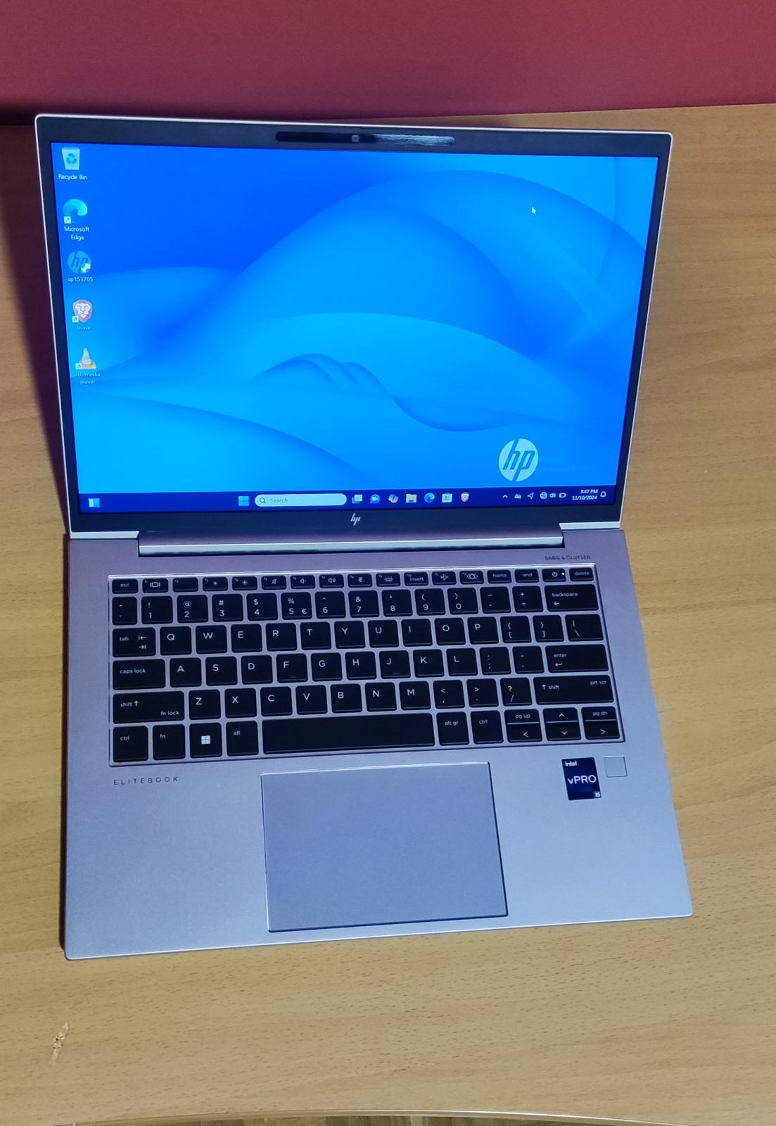 HP EliteBook 840 G10 I5-1345U 16GB DDR5 250GB SSD FHD