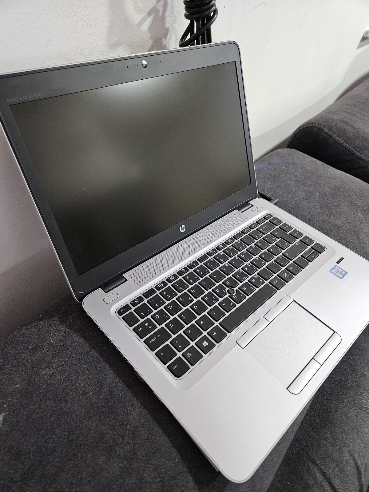 Prenosni racunalnik HP G3 SSD DISK- kot nov