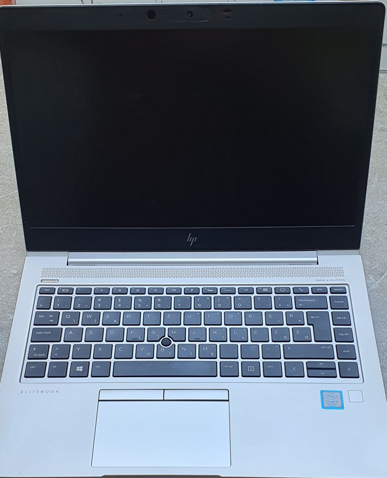 HP EliteBook L830-EB