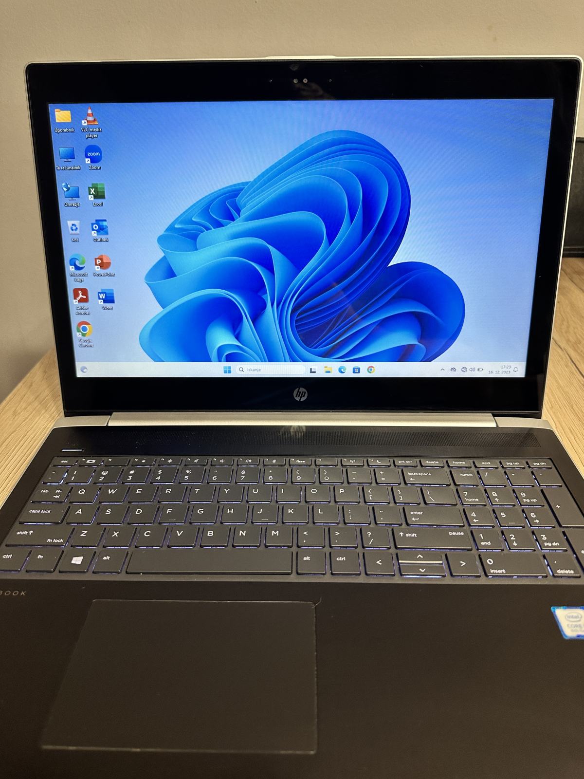HP ProBook 450 G5 15,6 touch i5-8250U 8GB 256GB Win PRO
