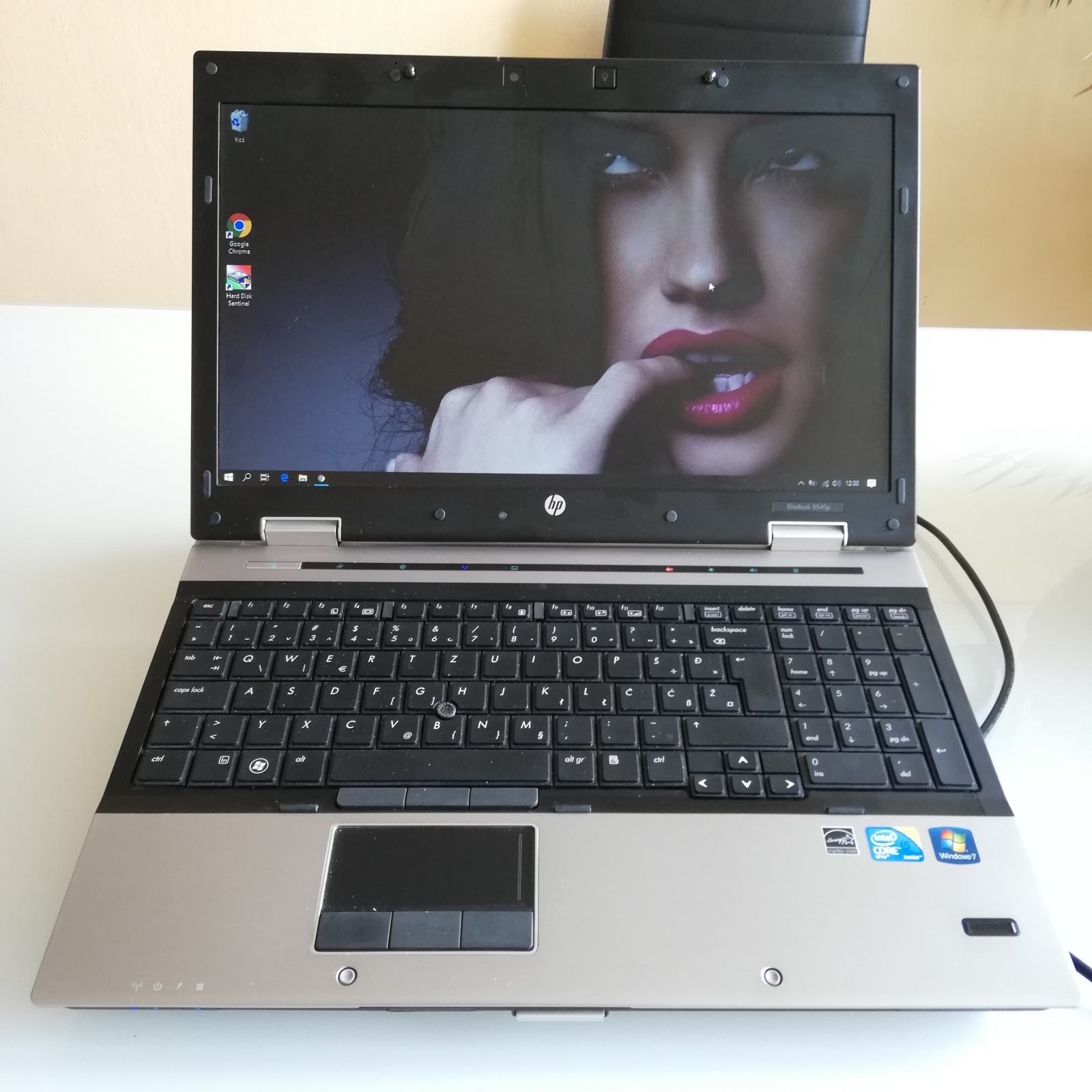 Prenosnik HP 8540p I5 2.53 GHz 320GB, 1Gb HD, 4GG DDR3