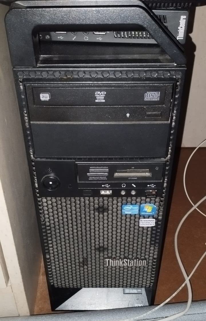 PC Lenovo Thinkstation S30 - 12GB DDR3 RAM