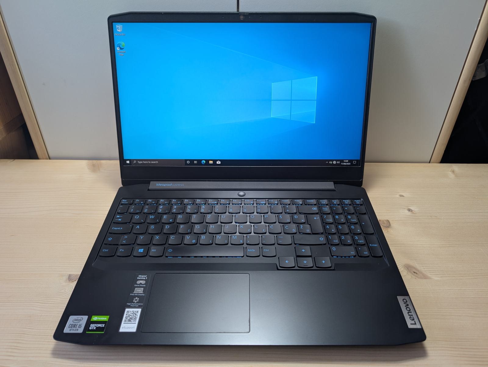 Lenovo IdeaPad Gaming 3, i5, GTX 1650, 256GB NVMe + 1TB HDD, brezhiben