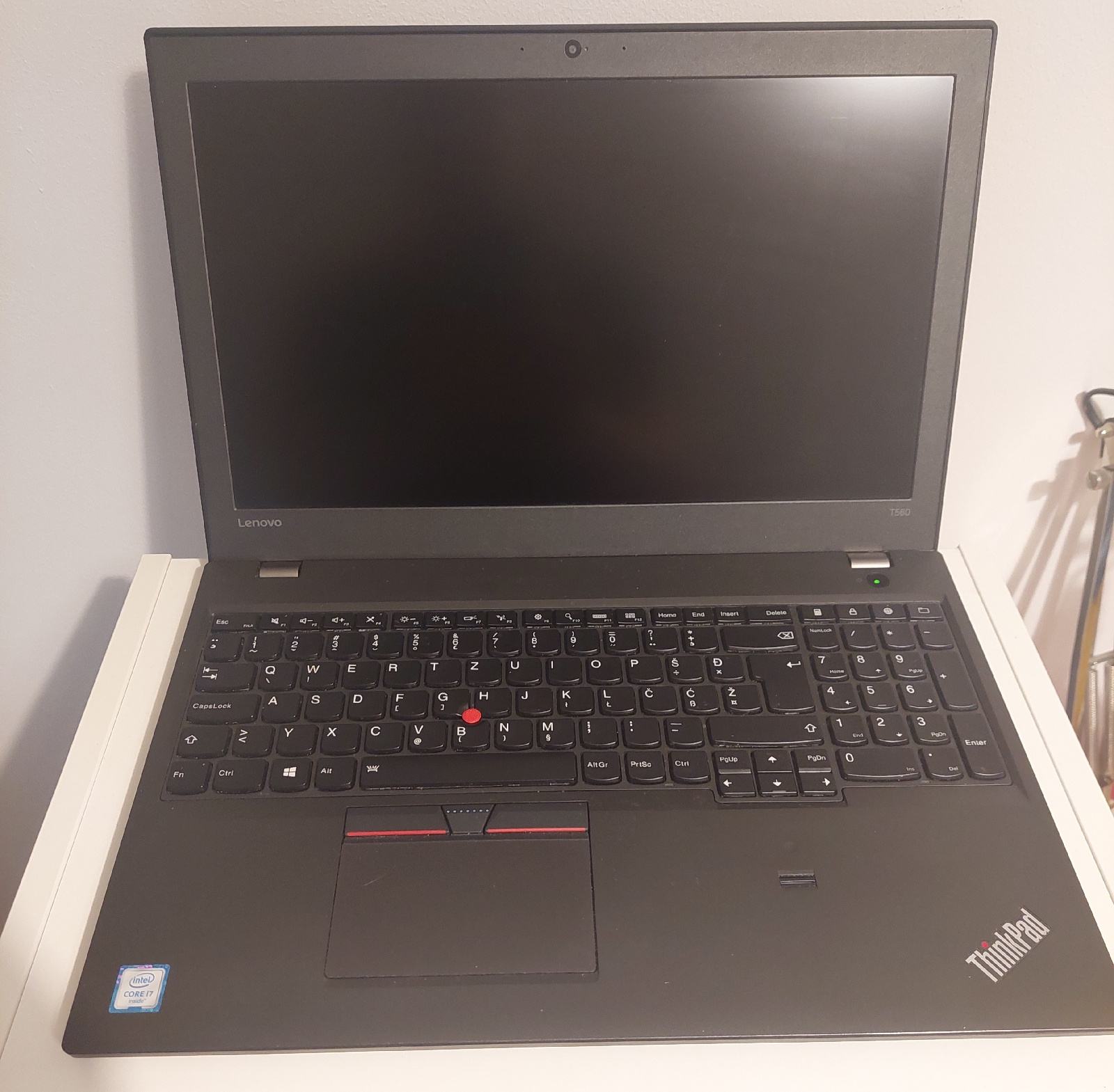 Prenosni računalnik ThinkPad T560, 15 i7 procesor