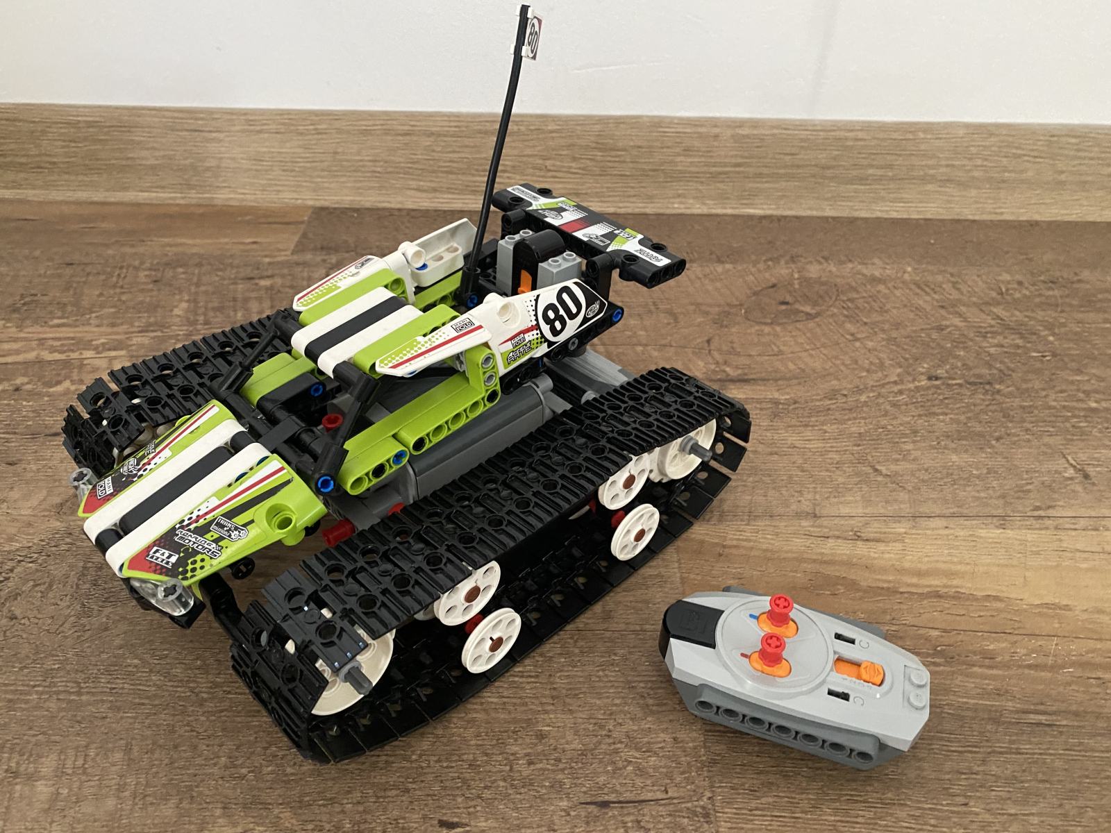 LEGO TECHNIC 42065