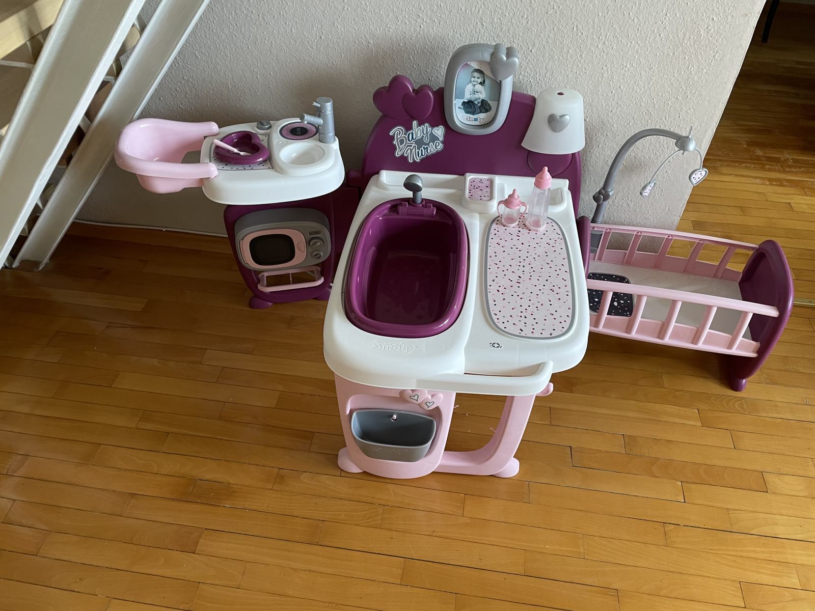 SMOBY trokrilna hiska za dojencka Violette Baby Nurse Large Doll’s