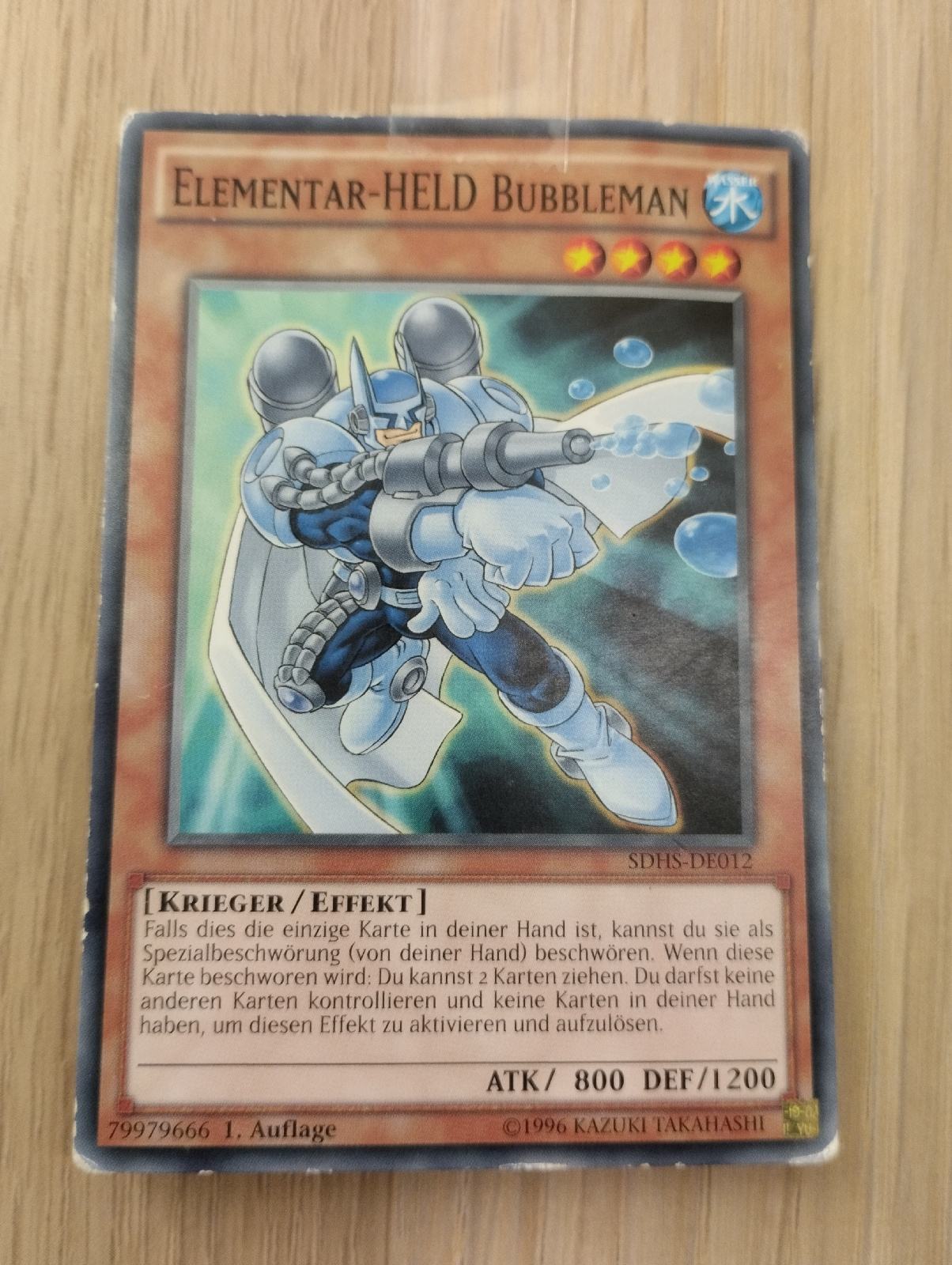 Yu-Gi-Oh KARTA Elementar-Held Bubbleman