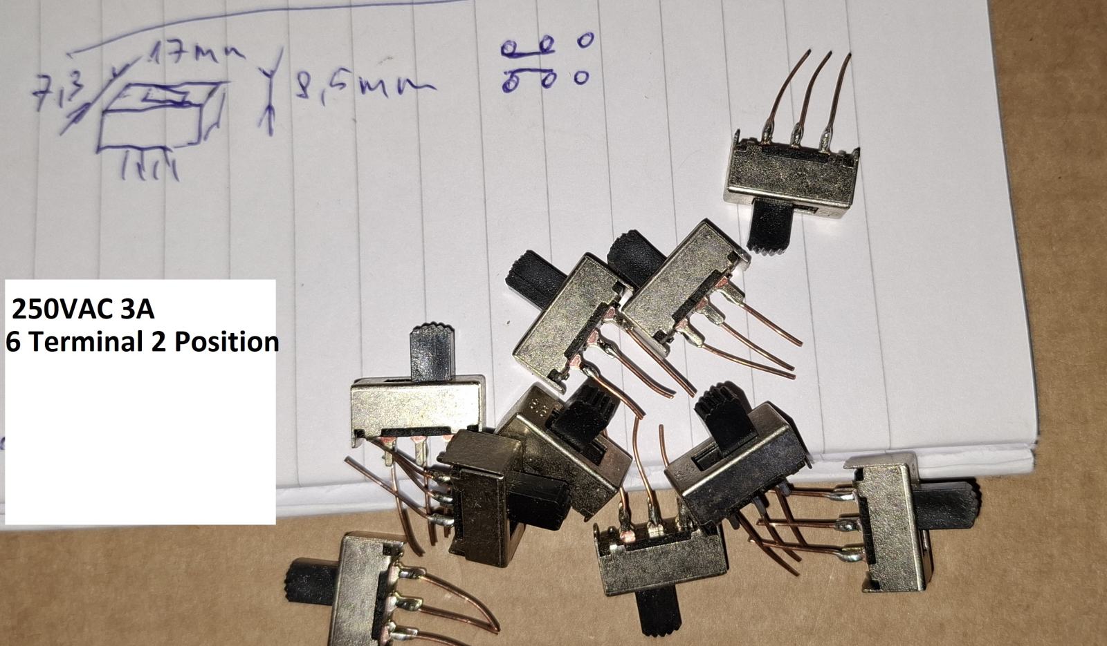 6 Terminal 2 Position PREKLOPNA STIKALA 3A - 250V 25 kosov za 15 eur
