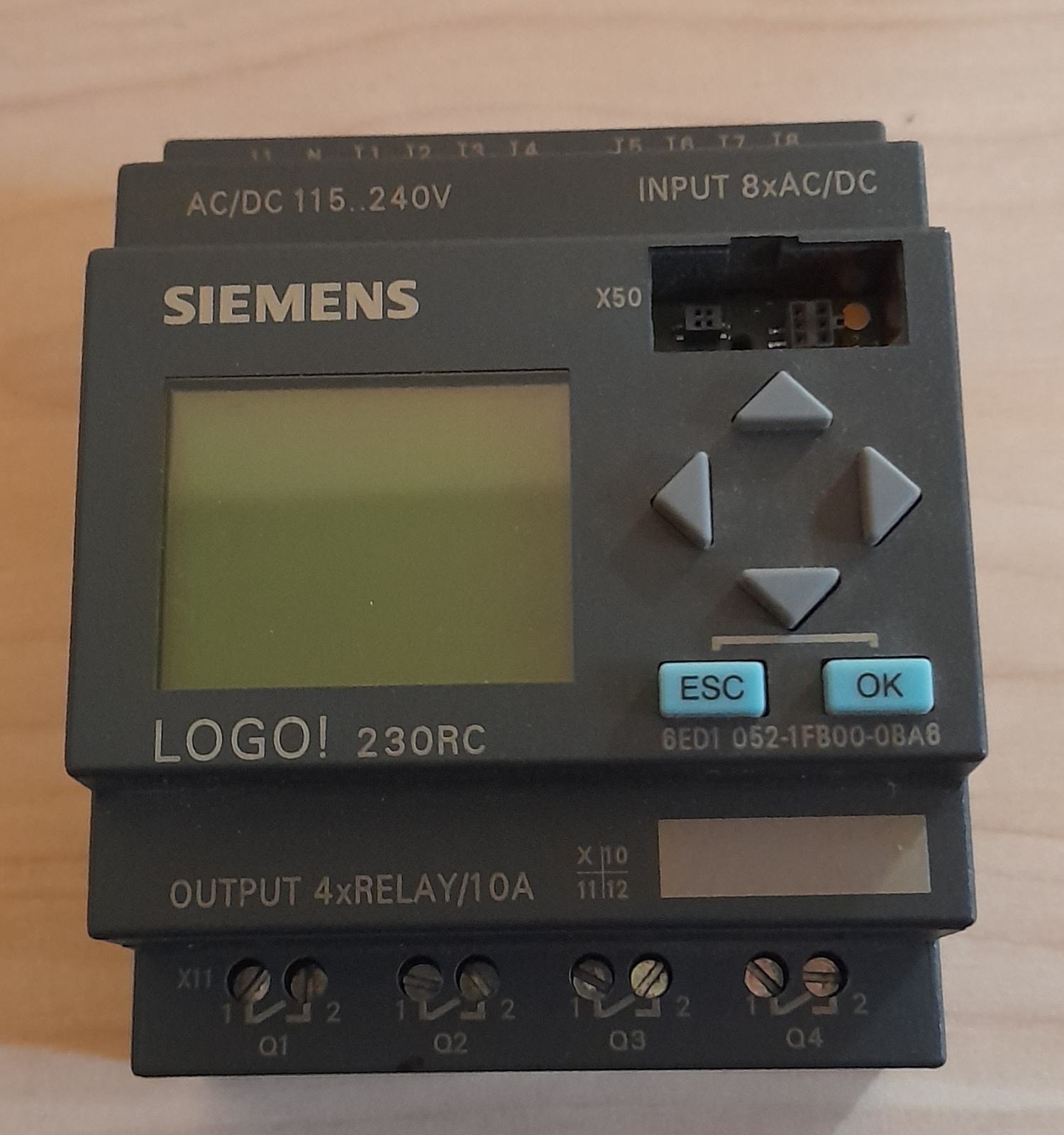 Krmilnik Siemens LOGO! 230RC