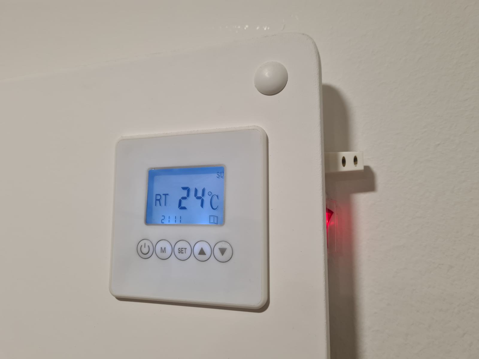 VORNER VIR7-0523 panelni grelec, 425 W, IP44