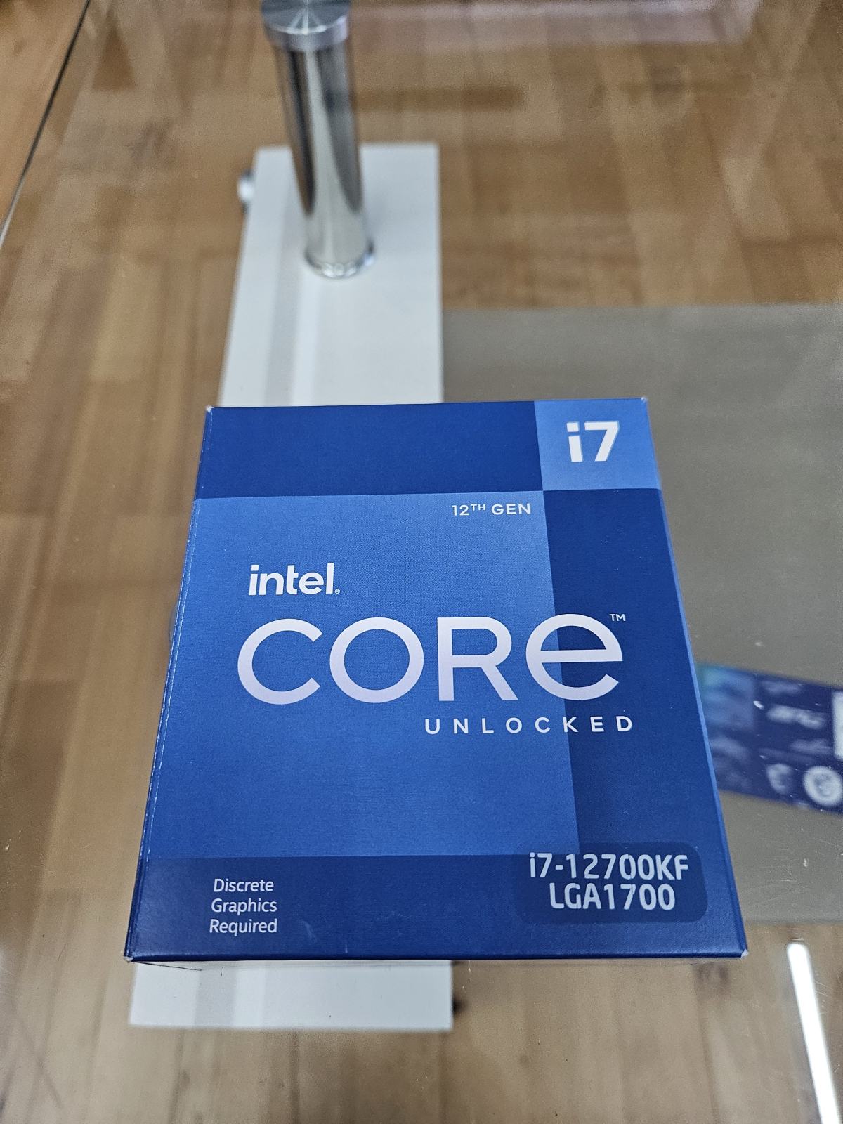 Intel i7 12700KF