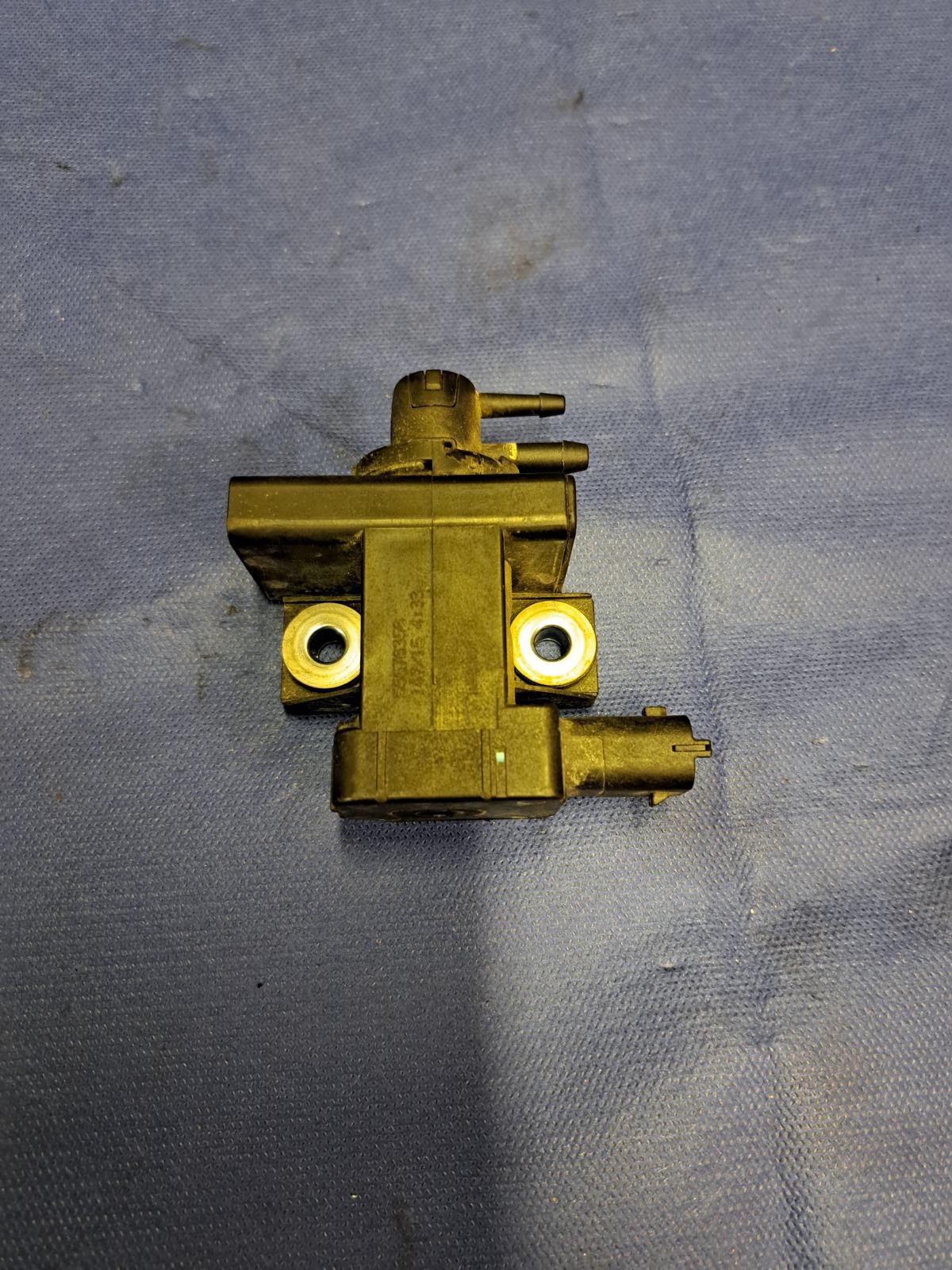Transduktor (pretvornik) tlaka za turbinski polnilnik OPEL B16DT