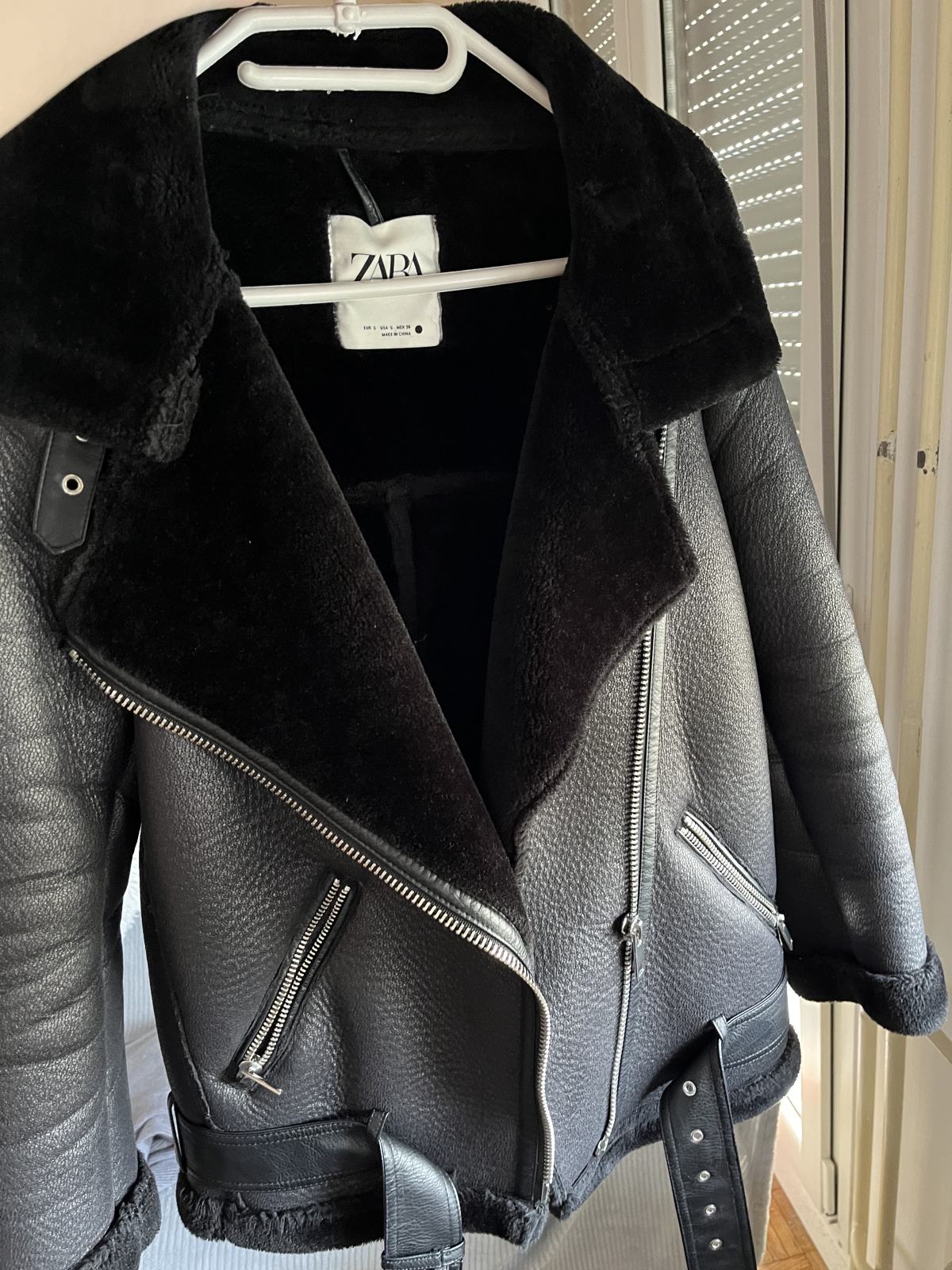 Zara biker jakna S