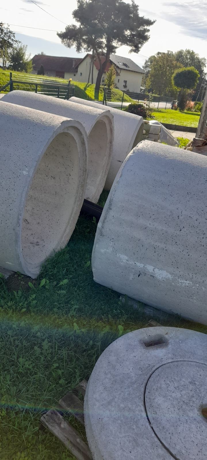 Betonske cevi fi 1 M