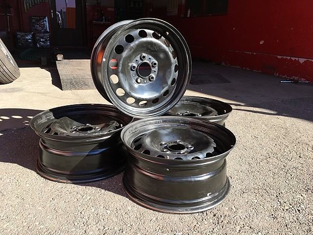 ALU PLATTIŠČA 17 COL 5x120 BMW X1 E84, TUDI X3, E90, F30