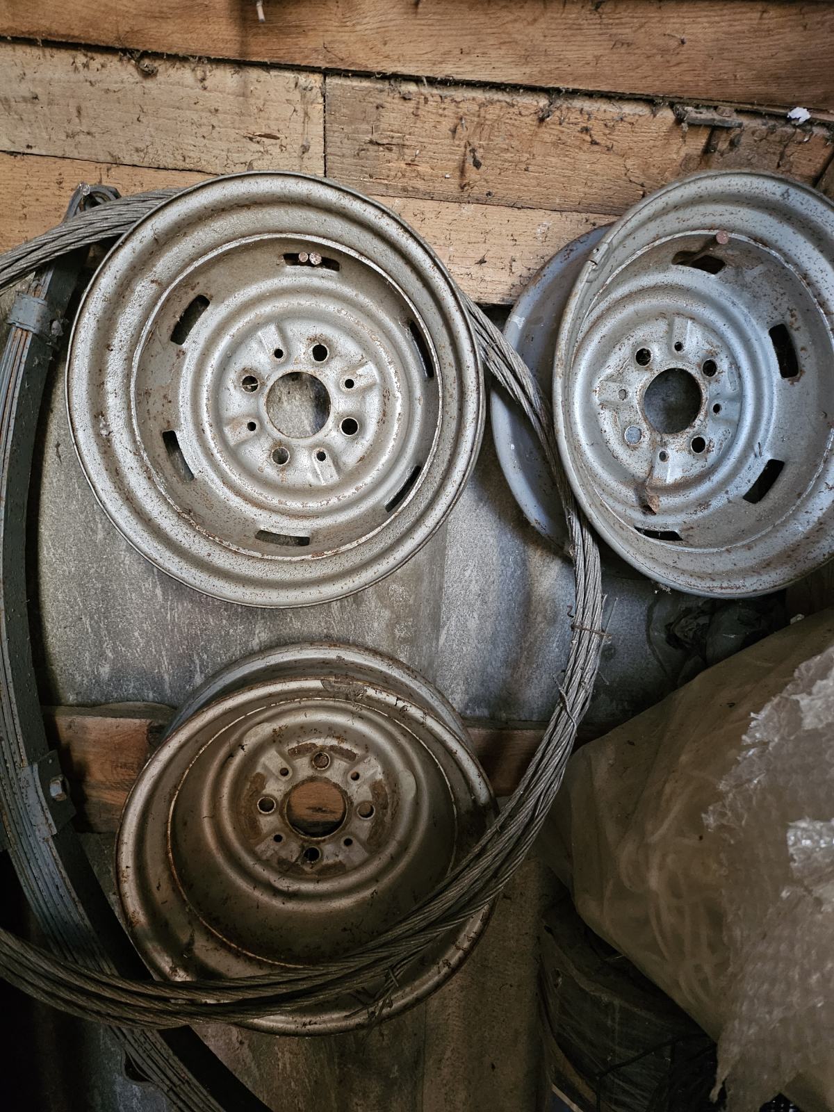 Platišče 12 col polski fiat 126 bolha, zastava 750 Fičo