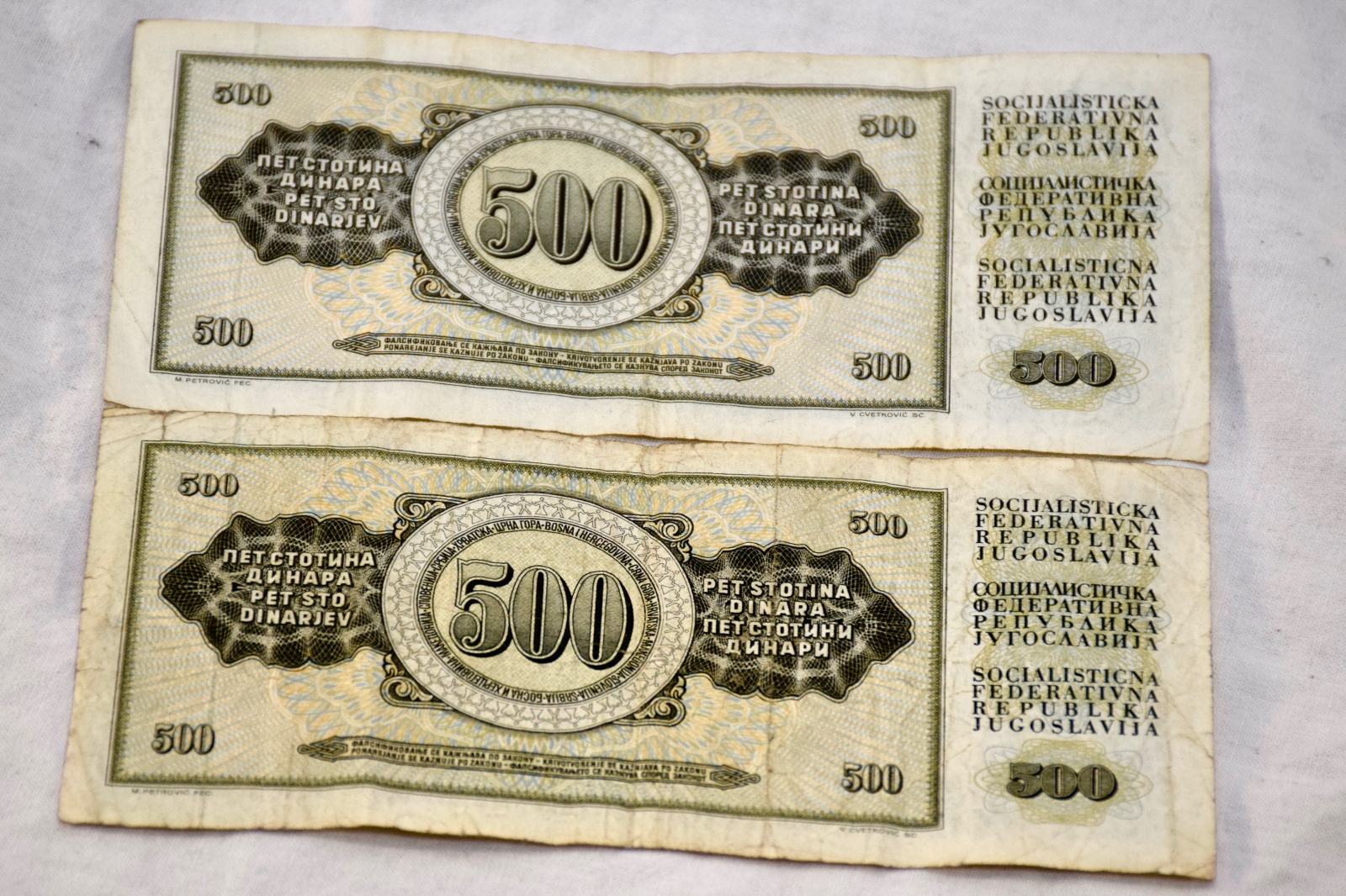 2x Bankovec 500 dinarjev SFRJ BH, BD serija