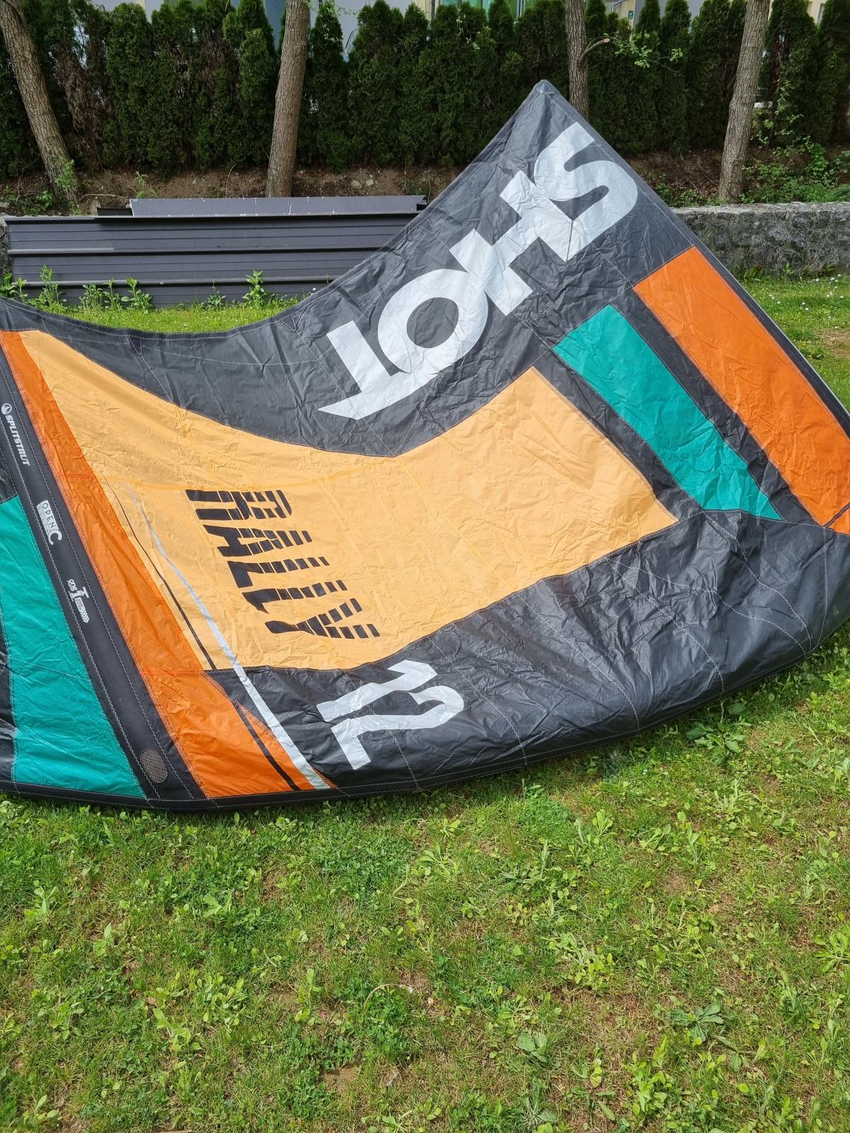 Kite Slingshot Rally 12m + bar 20