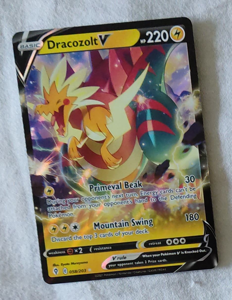Dracozolt V pokemon