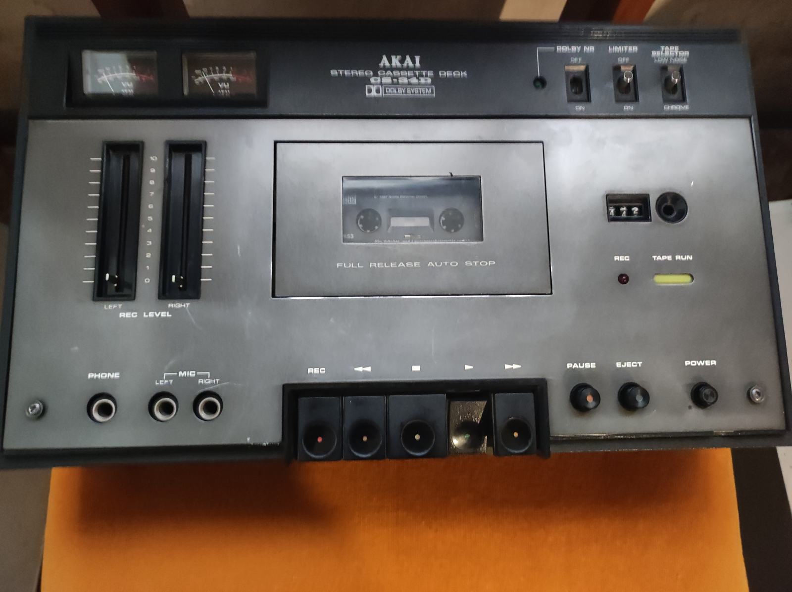kasetar akai cs-34d