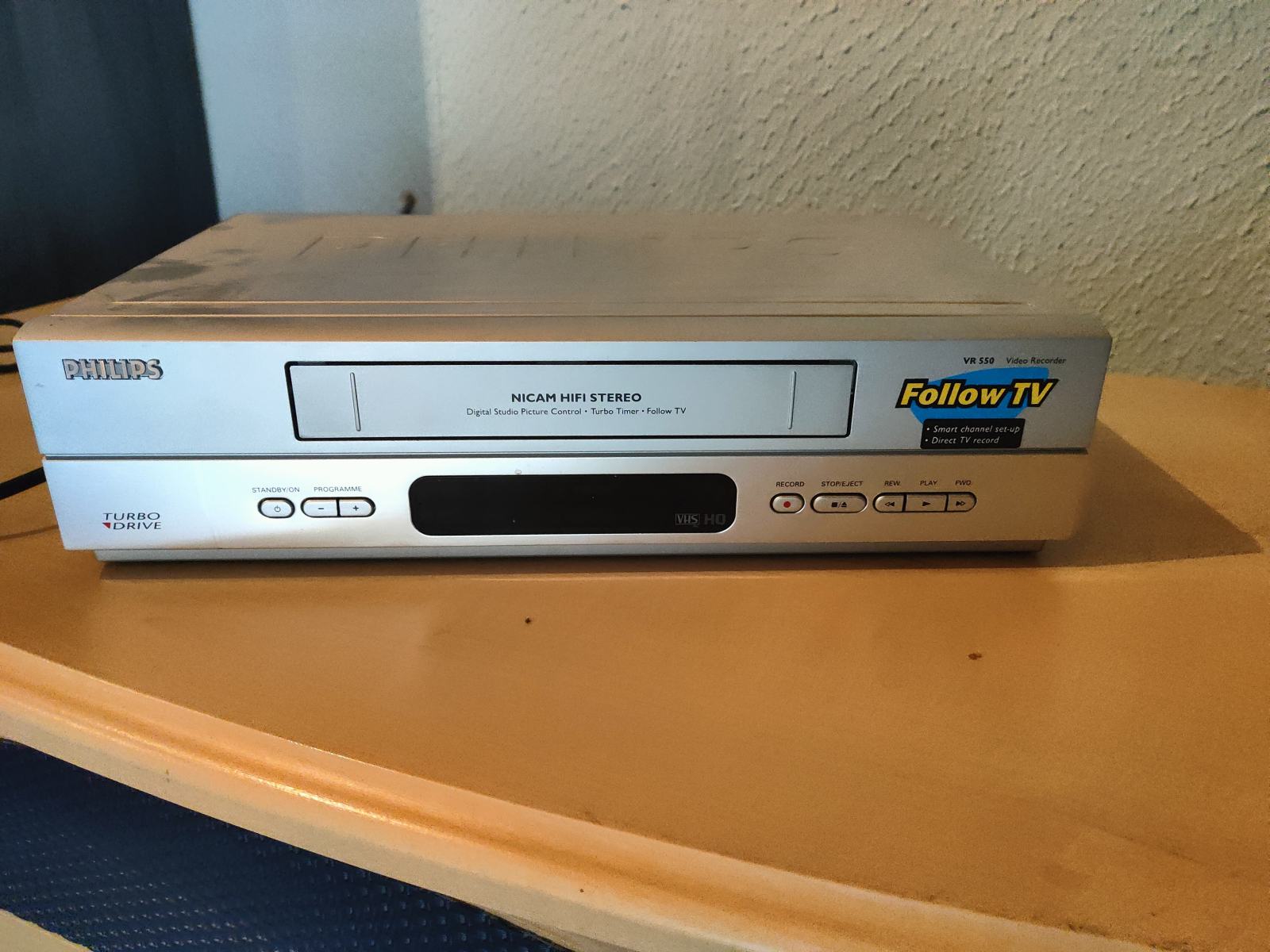 Philips nicam stereo