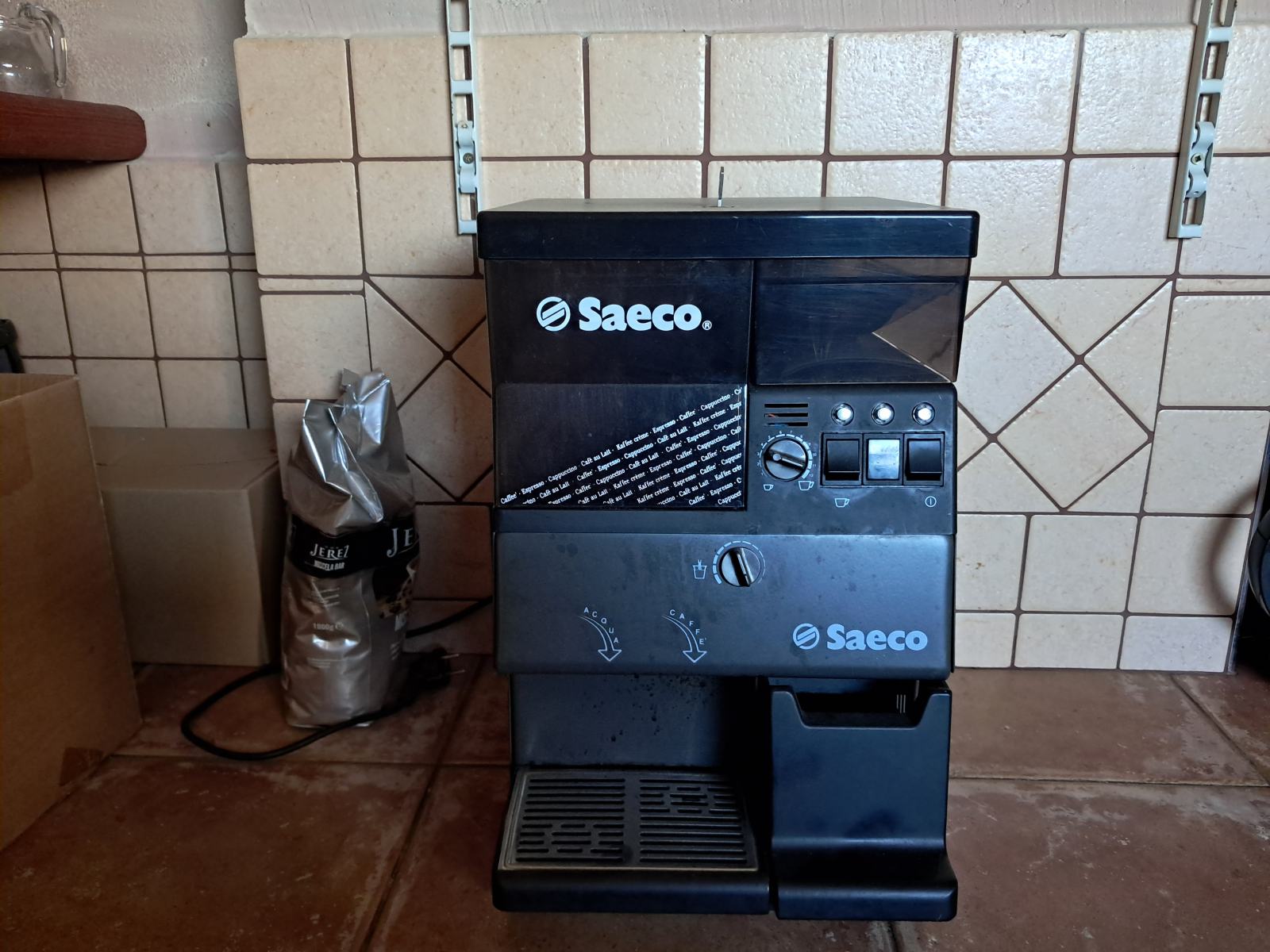 Saeco espresso avtomat za kavo